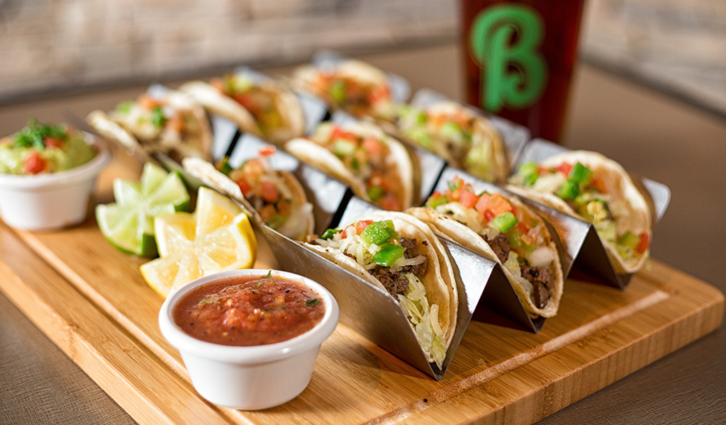 Elgin Restaurant Takeout Menu - Bennigan's Grill & Tavern