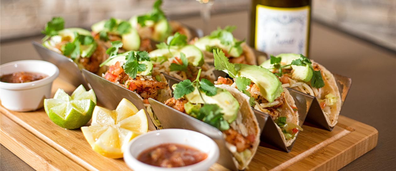 Pub-Style Irish Restaurant in Elgin, IL - Bennigan's Grill